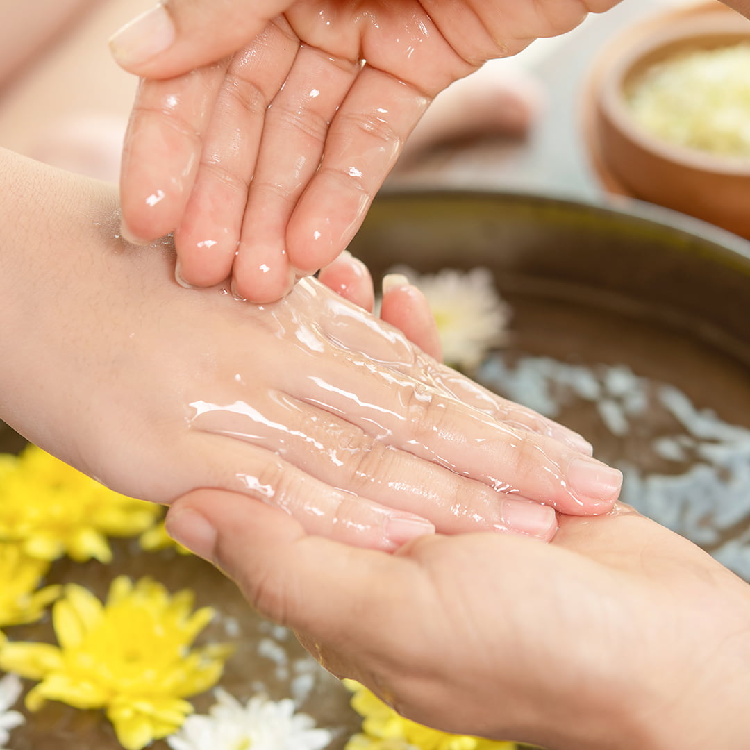 Wash-Hand-French-Manicure-Curio-Spa | Curio Spa